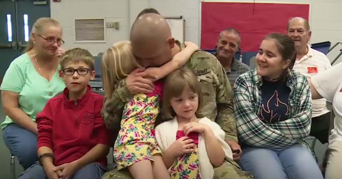 Army Sgt Dad Reunites With His Four Kids In Heartwarming Video | FaithPot