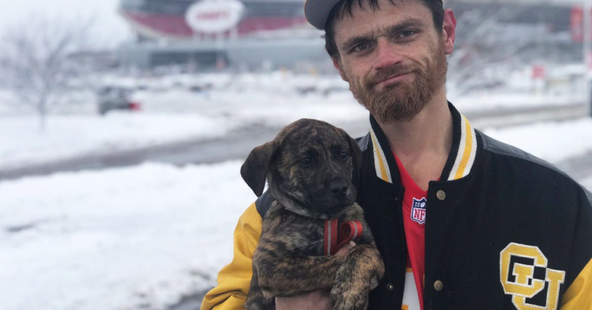 Homeless Man Helps NFL Player Make It To Playoff Game | FaithPot