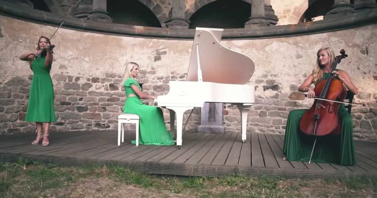 Travis Cottrell And Daughter Lily Cottrell Sing Beautiful Rendition Of ...