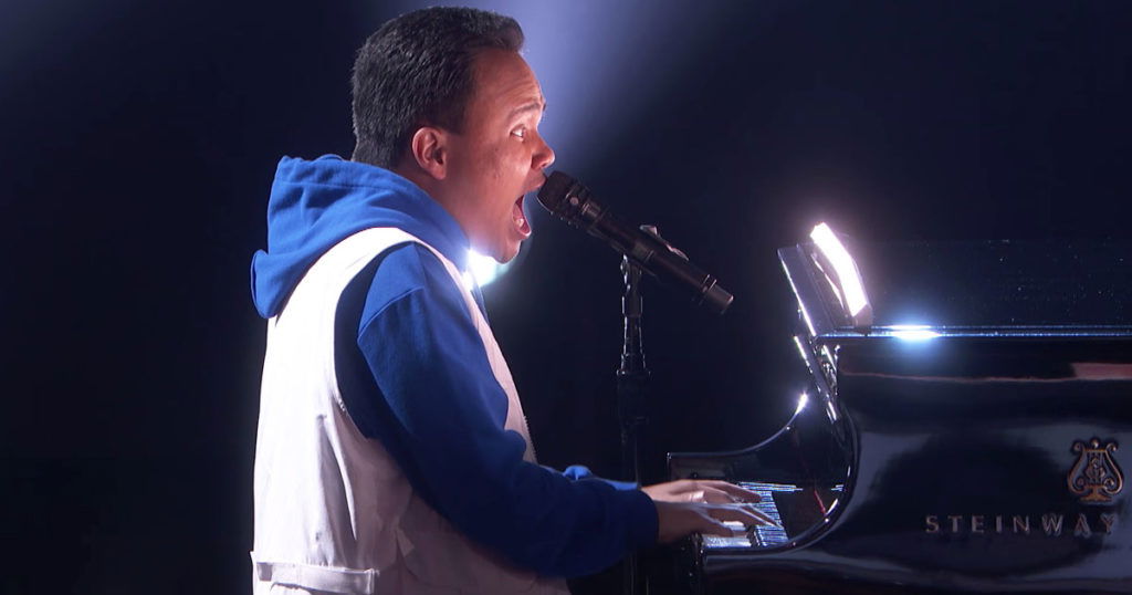 Blind And Autistic Singer Kodi Lee Sings 'Bridge Over Troubled Water ...