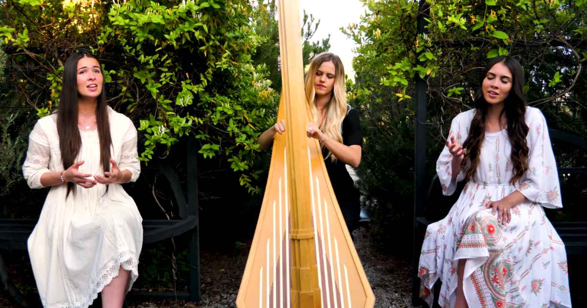 ElENYI Sings Beautiful Rendition Of 'Consider The Lilies'