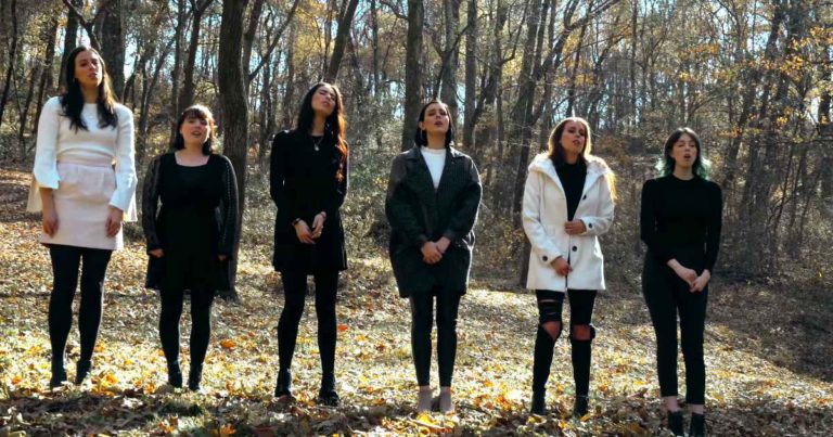 Top 10 A Cappella Christmas Songs | FaithPot