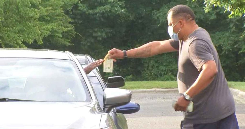 Retired Police Officer Donates $2,500 Cash From Out Of Pocket To Needy ...