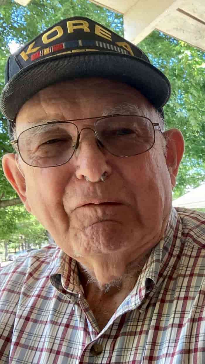 89-Year-Old Nebraska Man Has Donated His Platelets Over 700 Times ...