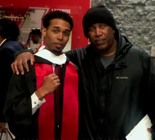 Student Working As Trash Collector To Pay For College Gets Accepted To ...