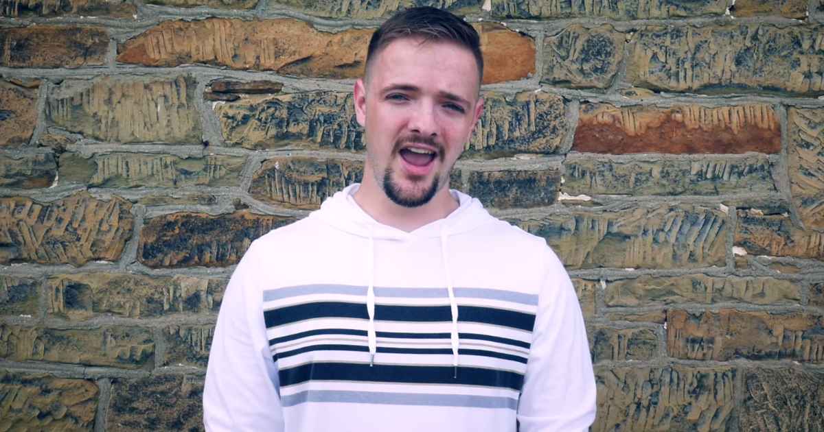 The Bonner Family Sings Beautiful Rendition Of 'O Holy Night' | FaithPot