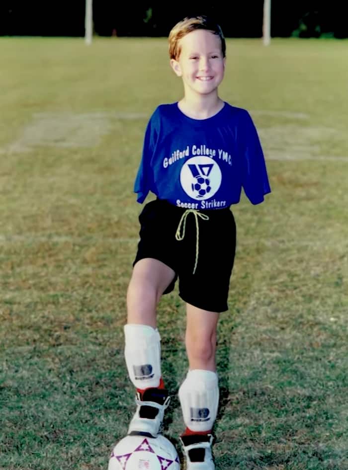 Man Without Arms Transforms Lives Everywhere With His Powerful ...