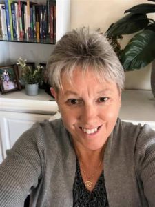 Professor Offers To Prepare And Deliver Thanksgiving Meals To Students ...