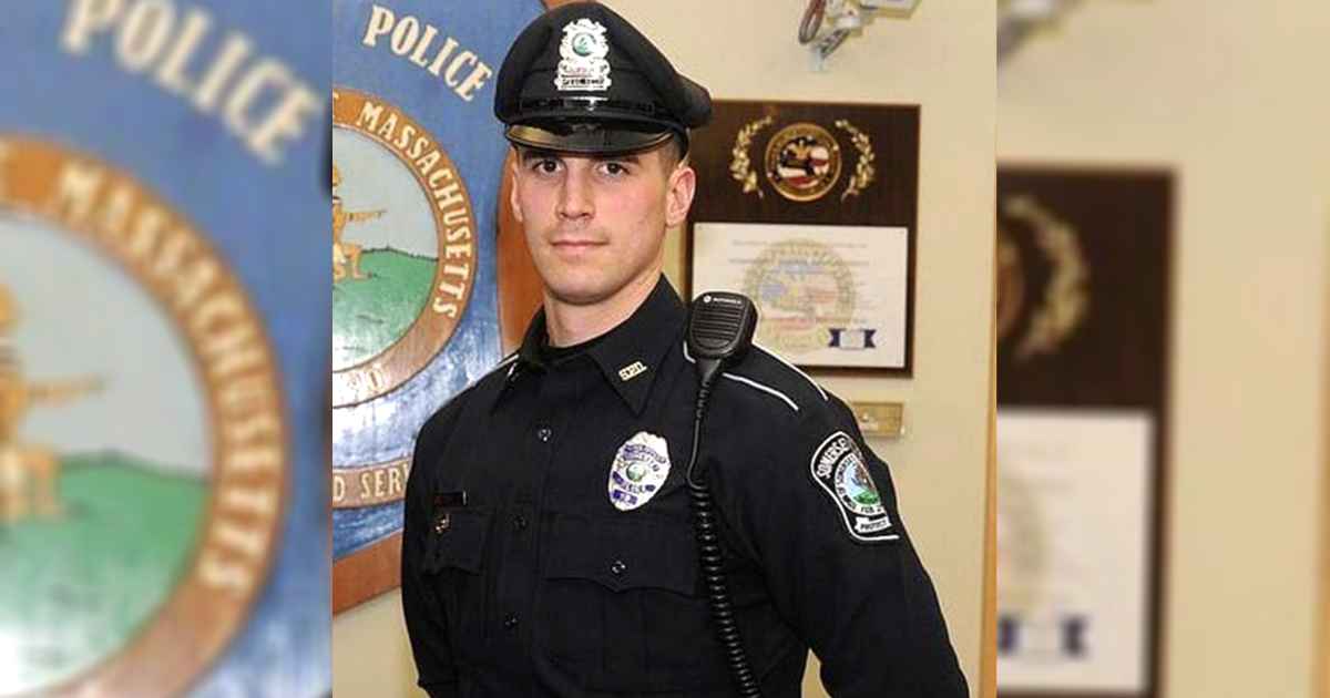 Police Officer Buys Dinner For Shoplifting Suspects | FaithPot