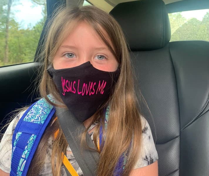 Girl Banned From Wearing ‘Jesus Loves Me’ Mask Inspires Classmates To ...