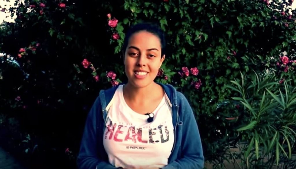 Muslim Girl Wanted To Join ISIS, But Jesus Changed Her Life Forever ...