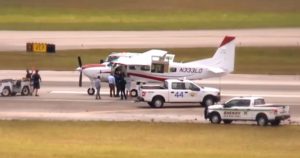 Passenger With No Flying Experience Safely Lands Plane After Pilot ...