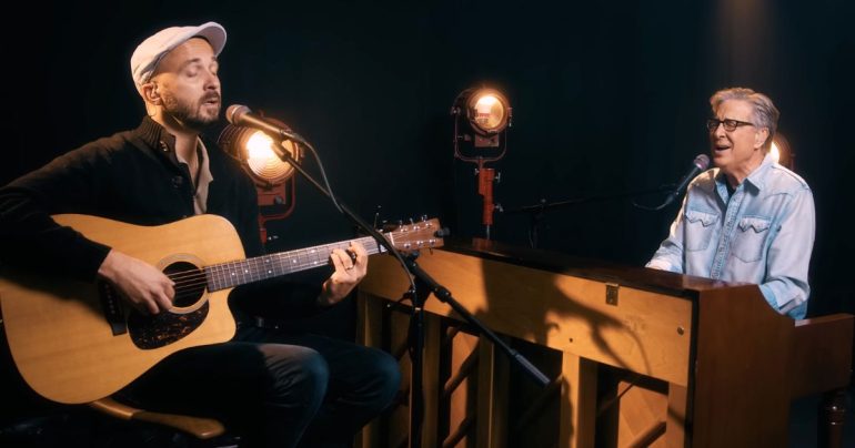 Beautiful Duet of 'Give Thanks' by Don Moen and Joshua Aaron | FaithPot