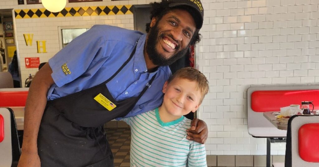 8-Year-Old's Kind Gesture Raises Over $100k for Favorite Waiter in Need ...