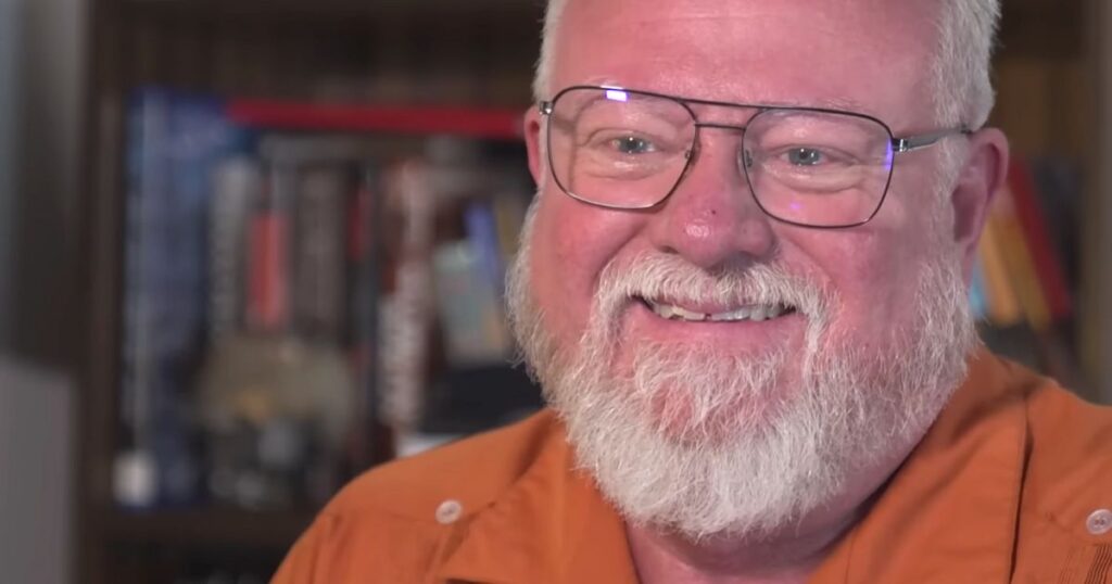 Army Veteran Turns Into Best Selling Author Overnight After A Stranger ...