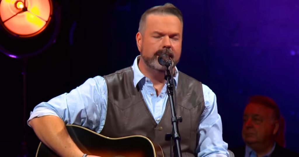 Brothers Of The Heart Sings Hopeful Song 'Will the Circle Be Unbroken ...